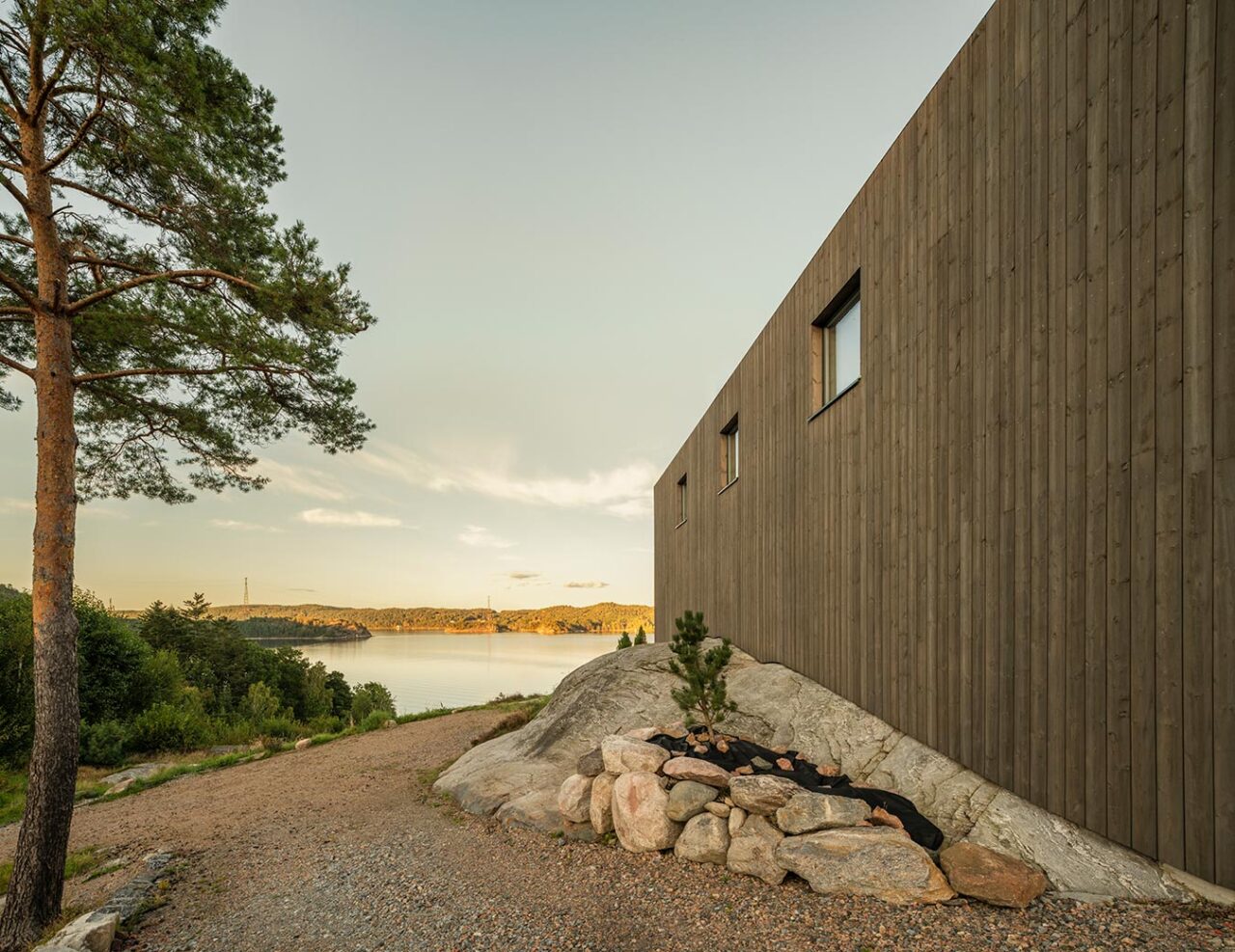 Villa S Trämonoliten, Orust, Sweden. - Bitus.com